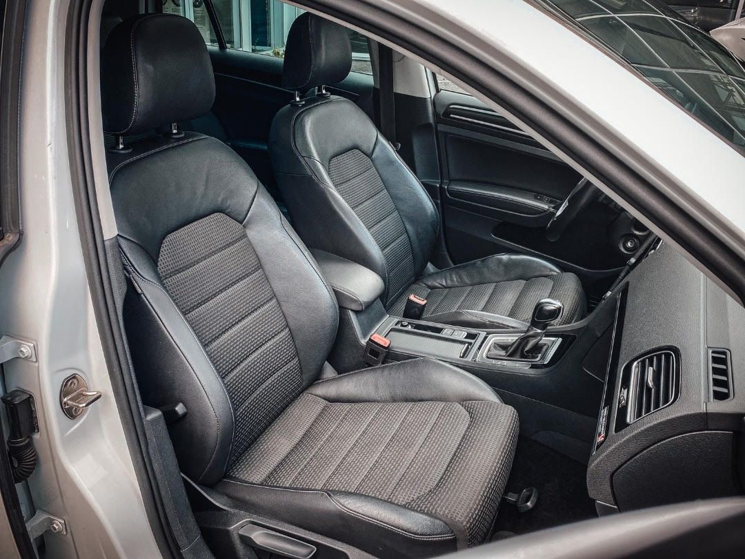 GOLF VII 1.4 TSI 122 BLUEMOTION TECHNOLOGY LOUNGE DSG7 5P Volkswagen ...